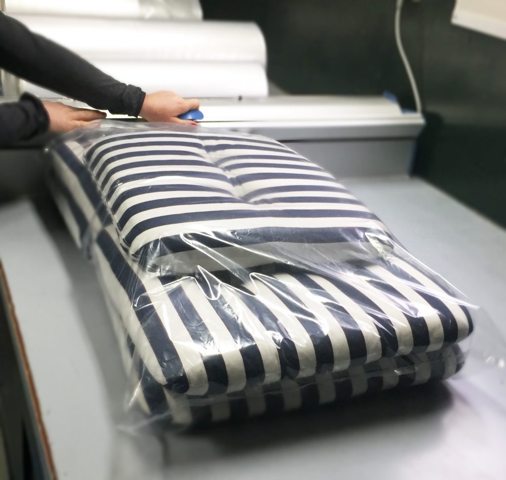 Tuinkussens laten reinigen? Ontdek Hop schoon Nijkerk